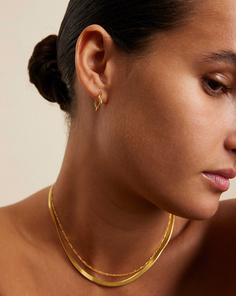 ONDA HOOPS (18K GOLD PLATED) – KIRSTIN ASH (Australia)