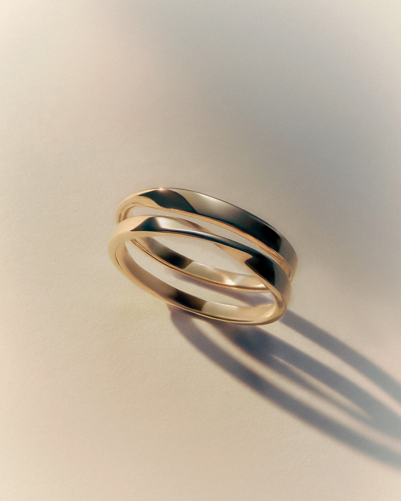 PETITE FOLD RING (9K GOLD) – KIRSTIN ASH (Australia)