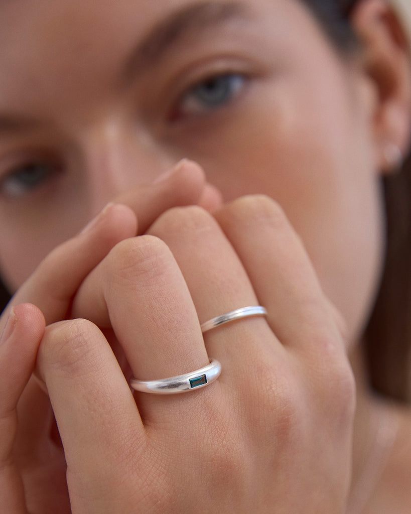CENTRA RING (STERLING SILVER) – KIRSTIN ASH (Australia)